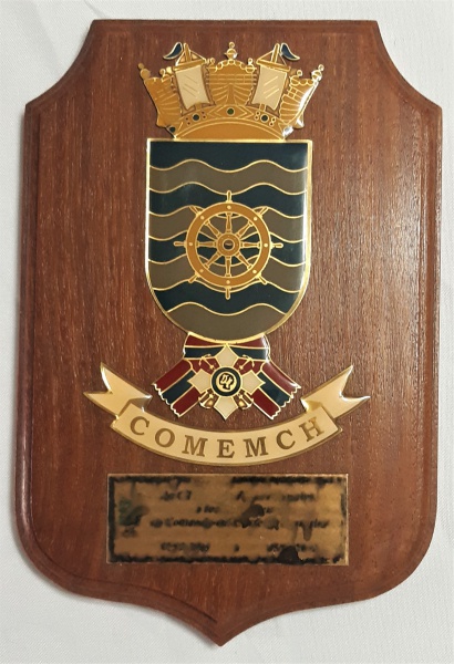 Panóplia em madeira e resina do COMEMCH - Comando em Ch